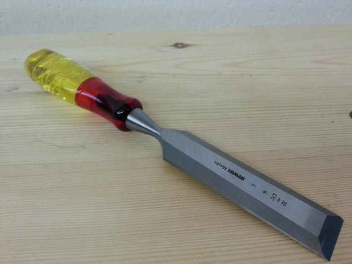 A Guide To Buying Your First Set of Bench Chisels