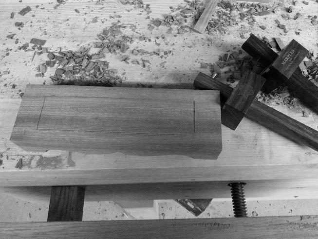 Creating an Oil Stone Box in Wood for Sharpening Chisels
