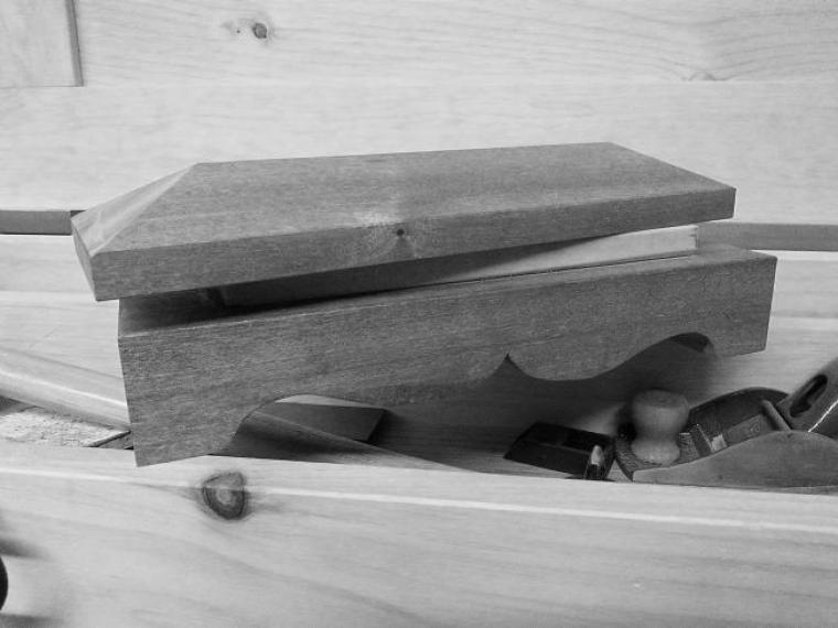 Oilstones Explained, Different Types of Tool Sharpening Tools and Oils